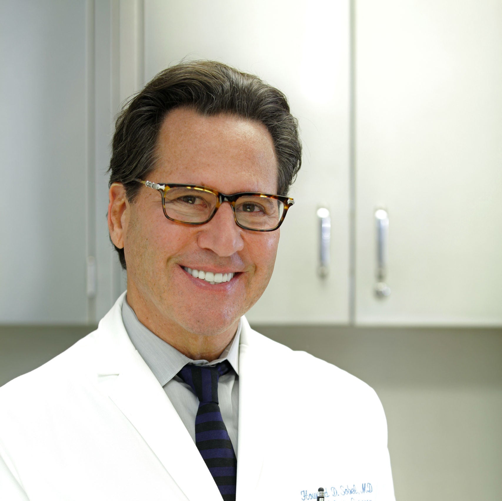 Dr. Howard Sobel: Skincare in Your 50s – Bethenny.com